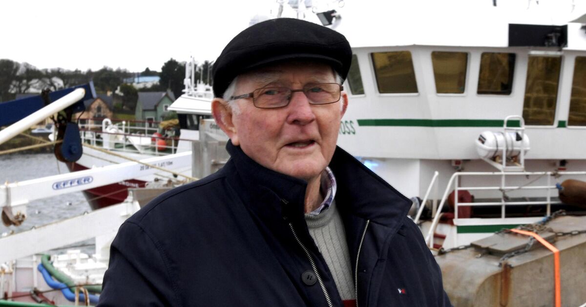 Tributes paid to founding member of Castletownbere RNLI following his ...