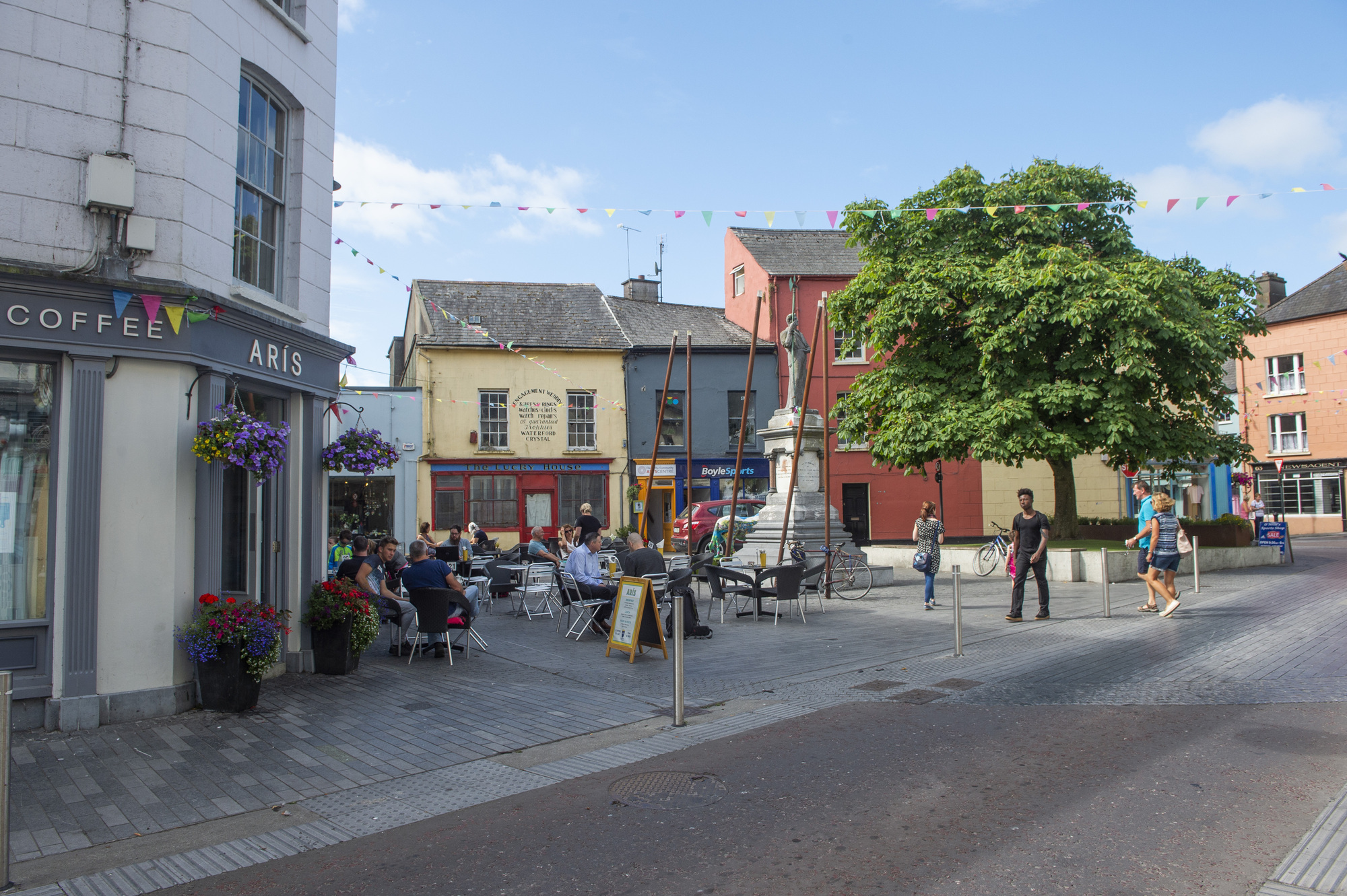 Cork County Council to pilot water refill station in Clonakilty