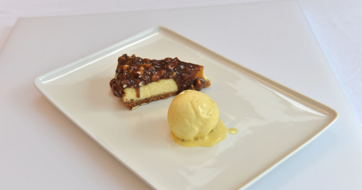 Recipe: Brandy and Almond Caramel Cheesecake