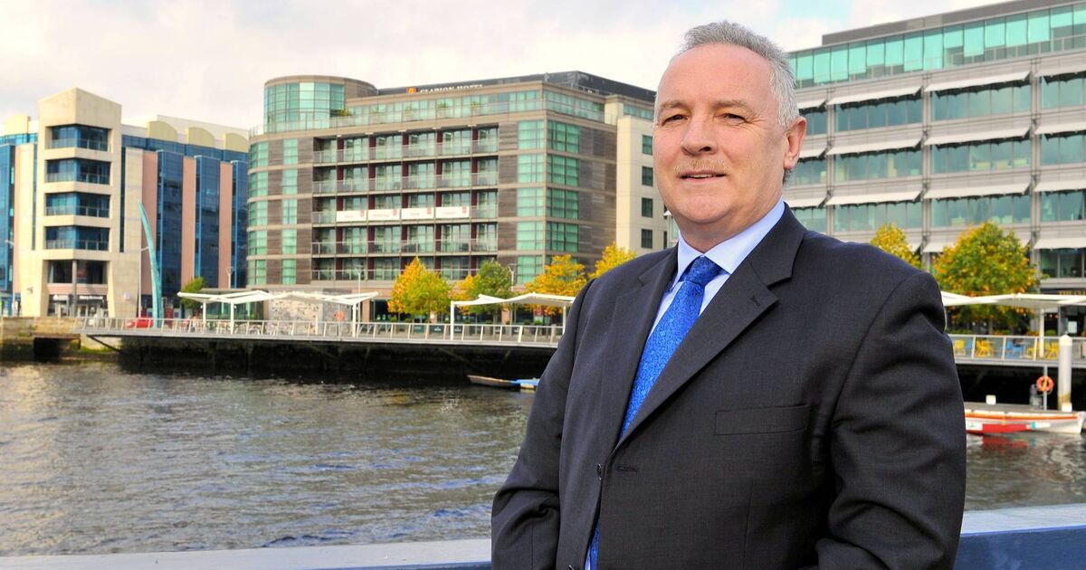 Conal Thomas leads from the front for Cork boxing