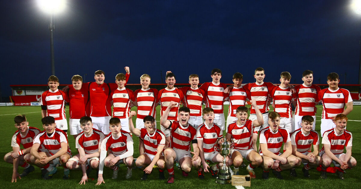 Skibbereen club are rewarded for their commitment to growing rugby