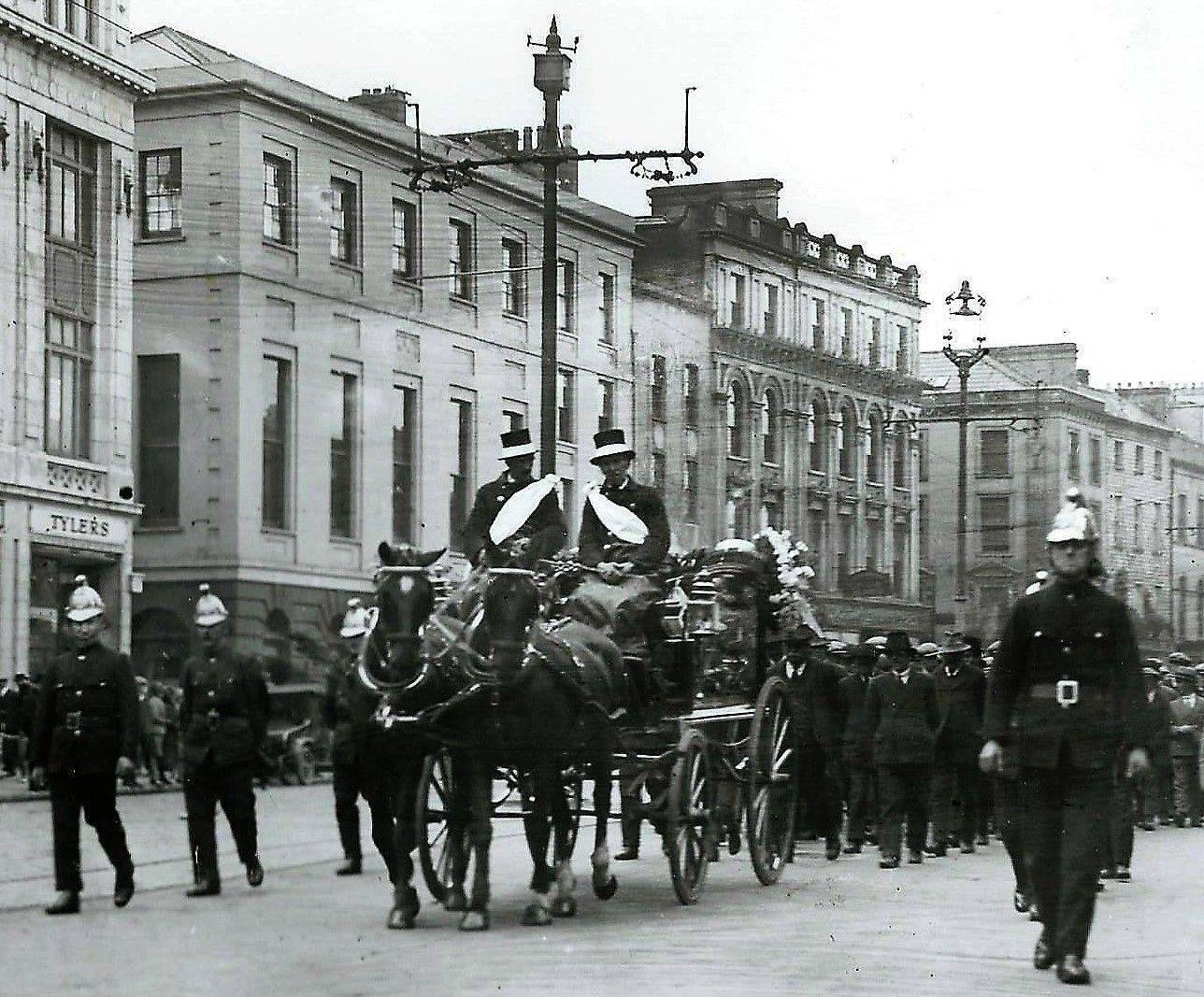 Courage of first Cork fireman to die on duty