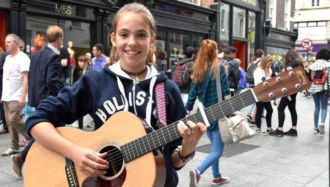 Cork busker Allie Sherlock signs with US record label