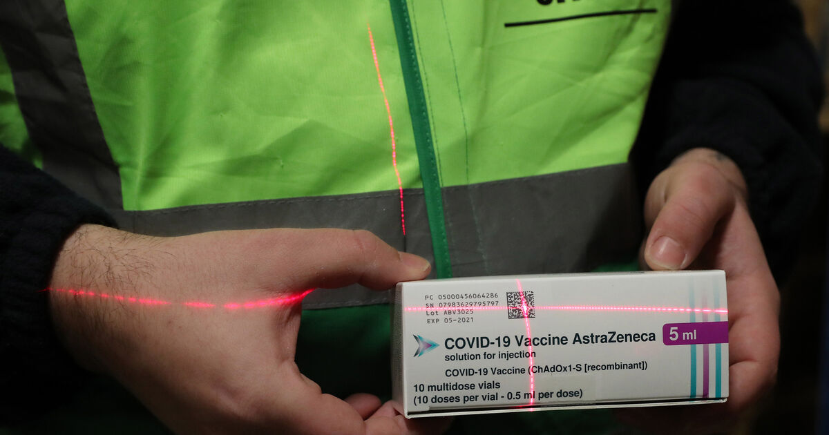 First Oxford/AstraZeneca jabs arrive in Ireland