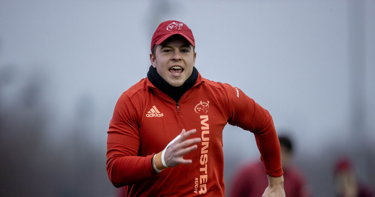 Five Cork players commit to new Munster deals