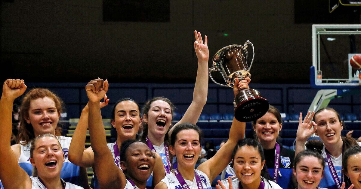 Glanmire demolish Brunell in the first half to complete brilliant ...