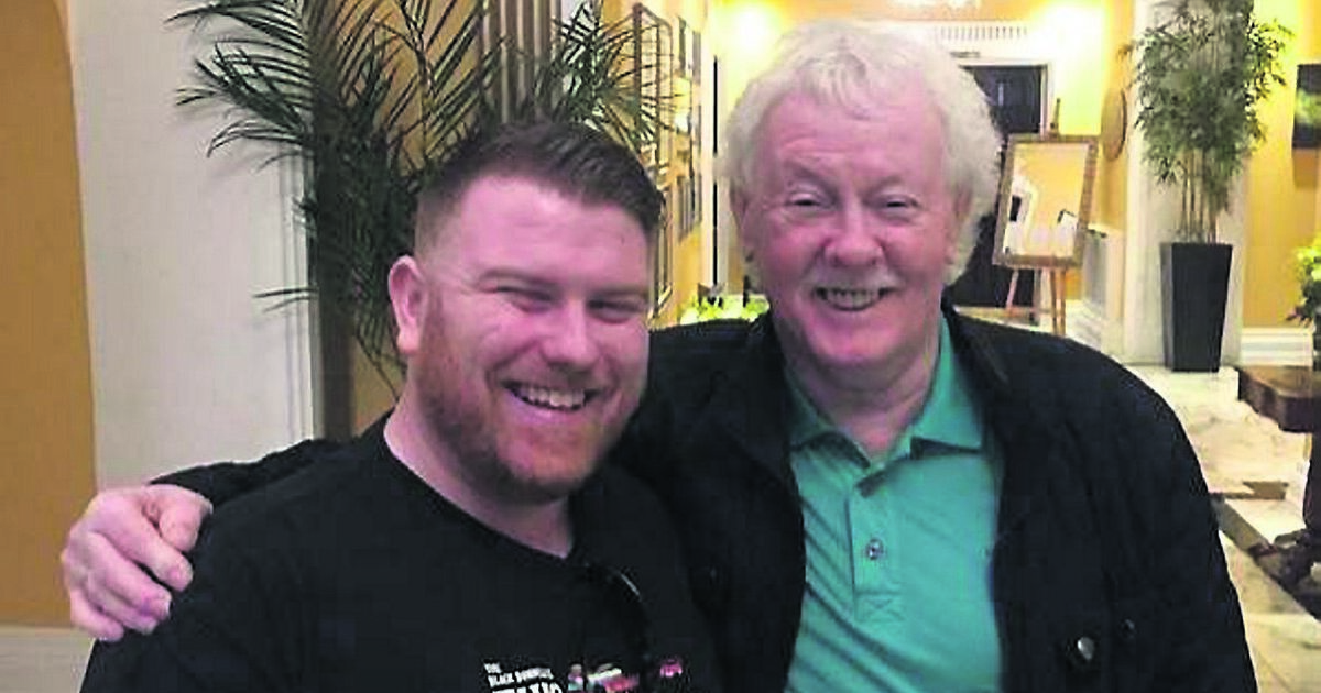 Cork singer Roy to tour with Dublin City Ramblers