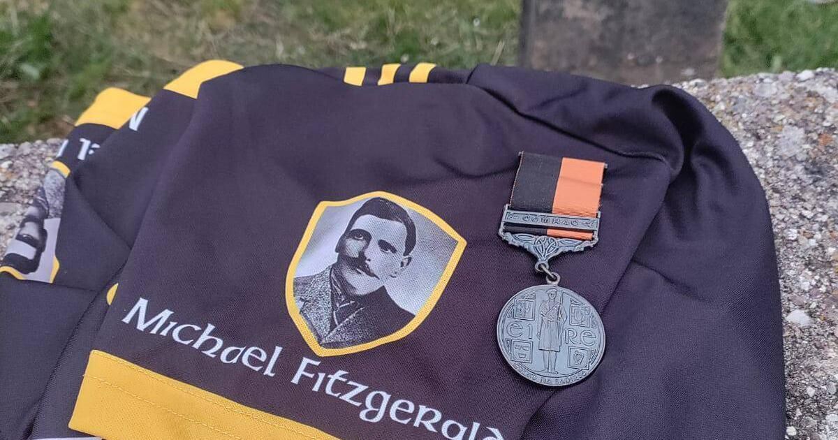 Fermoy GAA club honour Michael Fitzgerald with new jerseys
