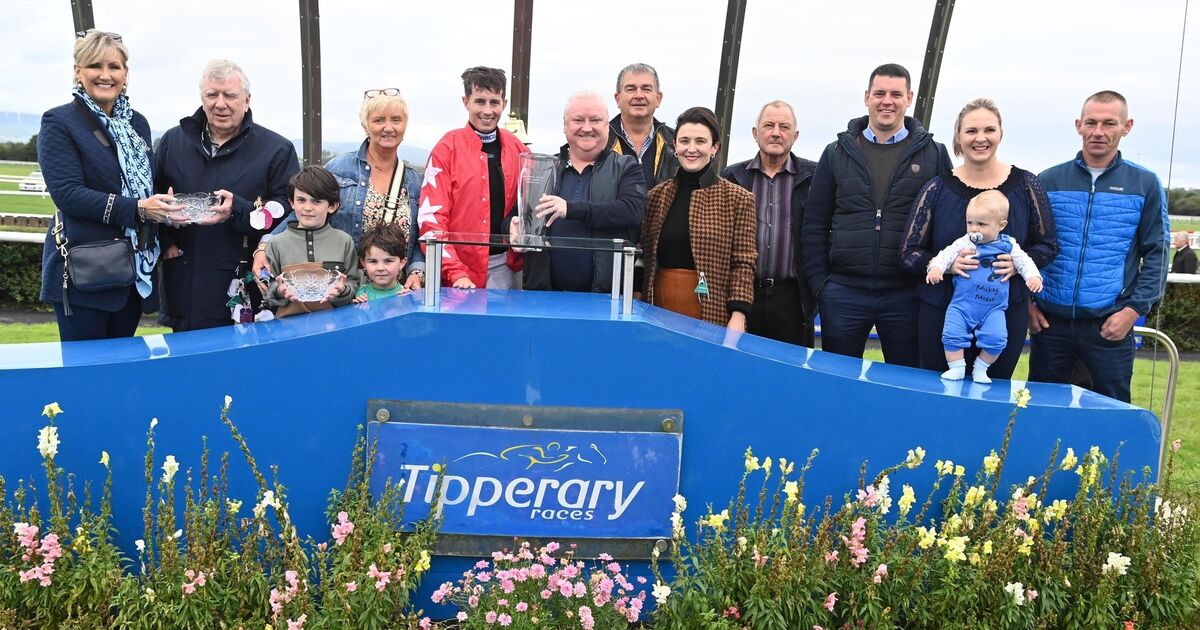 Jesse Evans wins his first grade three race much to the delight of ...