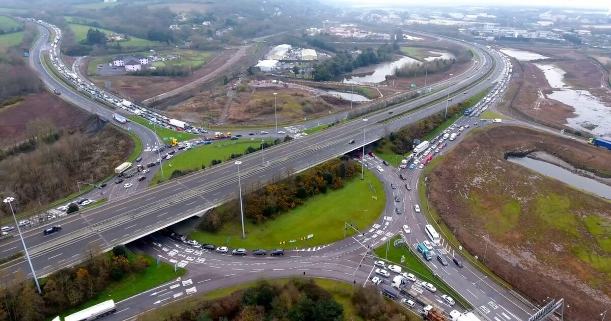 Dunkettle Interchange cleared of 'over height' vehicle