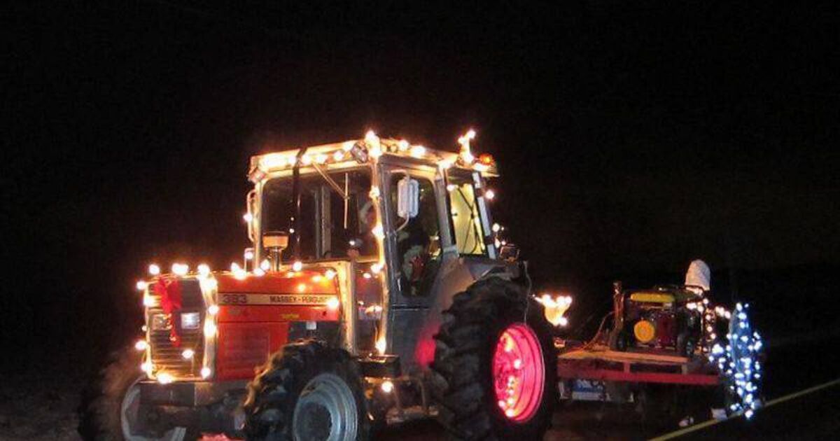 Holidays are coming – in Douglas tractor run