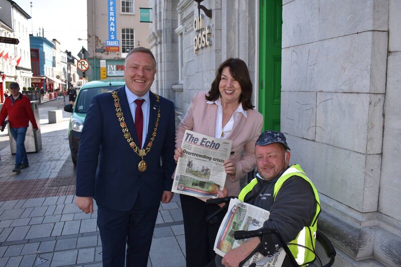 Corncrake of the streets, that's the Echo Boy!