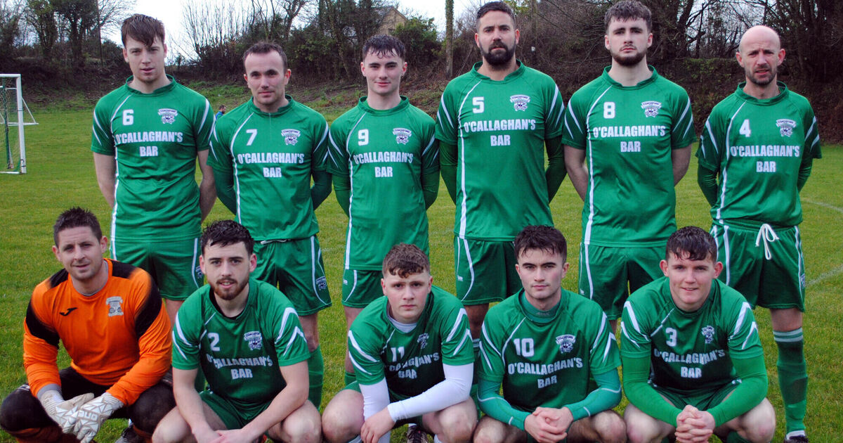 Coachford secure top spot with clear victory