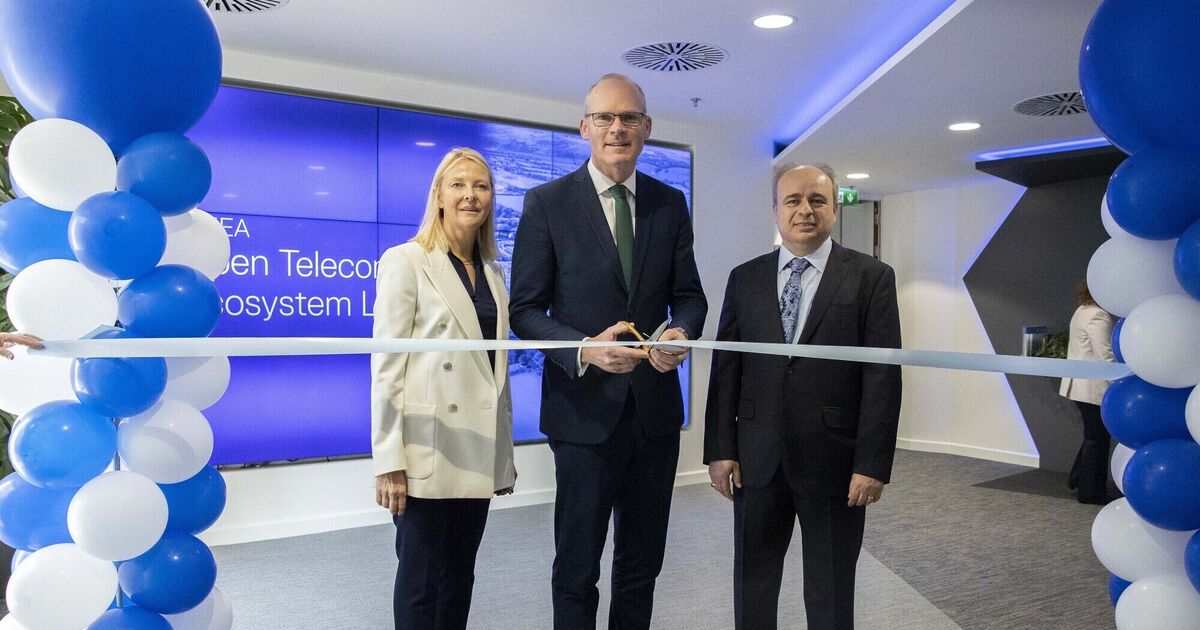 Dell opens new €2 million test lab in Cork