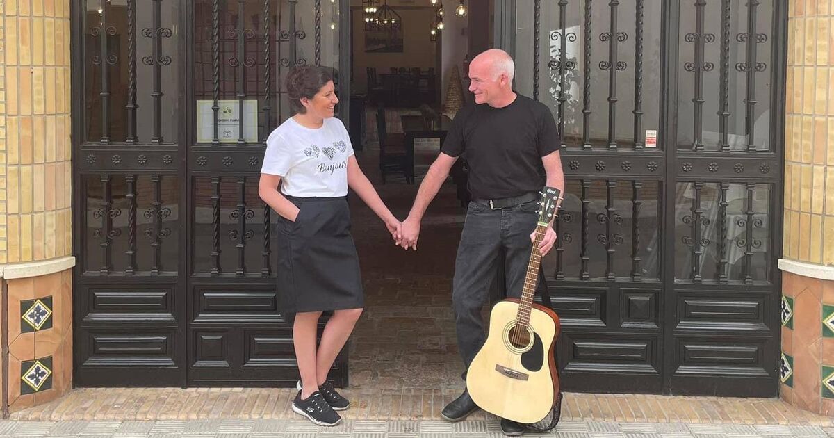 Midleton man gets ready to welcome Cork customers to restaurant in ...
