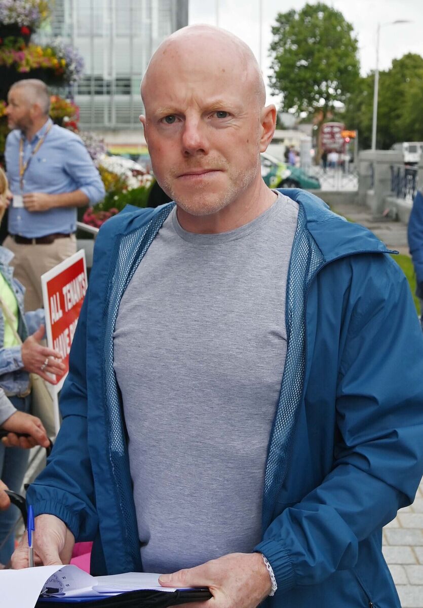 'Protect your tenants': Noonan's Rd residents protest at City Hall over ...