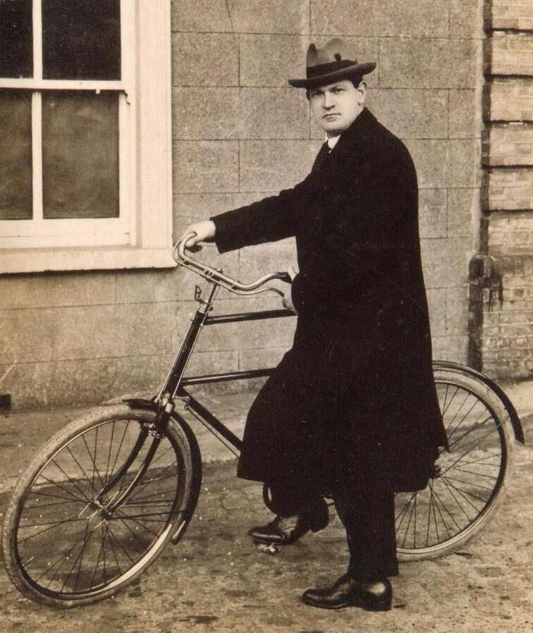 Unveiling of Cork city’s new Michael Collins statue delayed