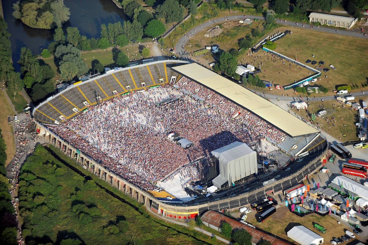 Speculation mounts over possible performance from major US star at Cork ...