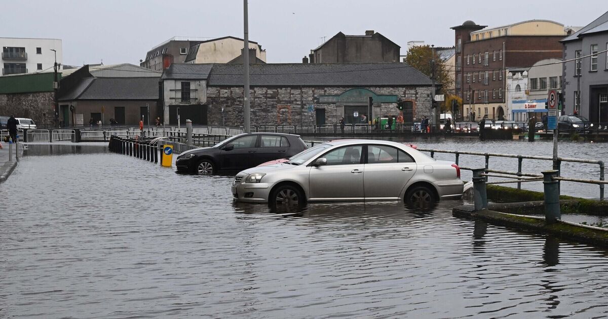 Cork city bracing itself for further floods