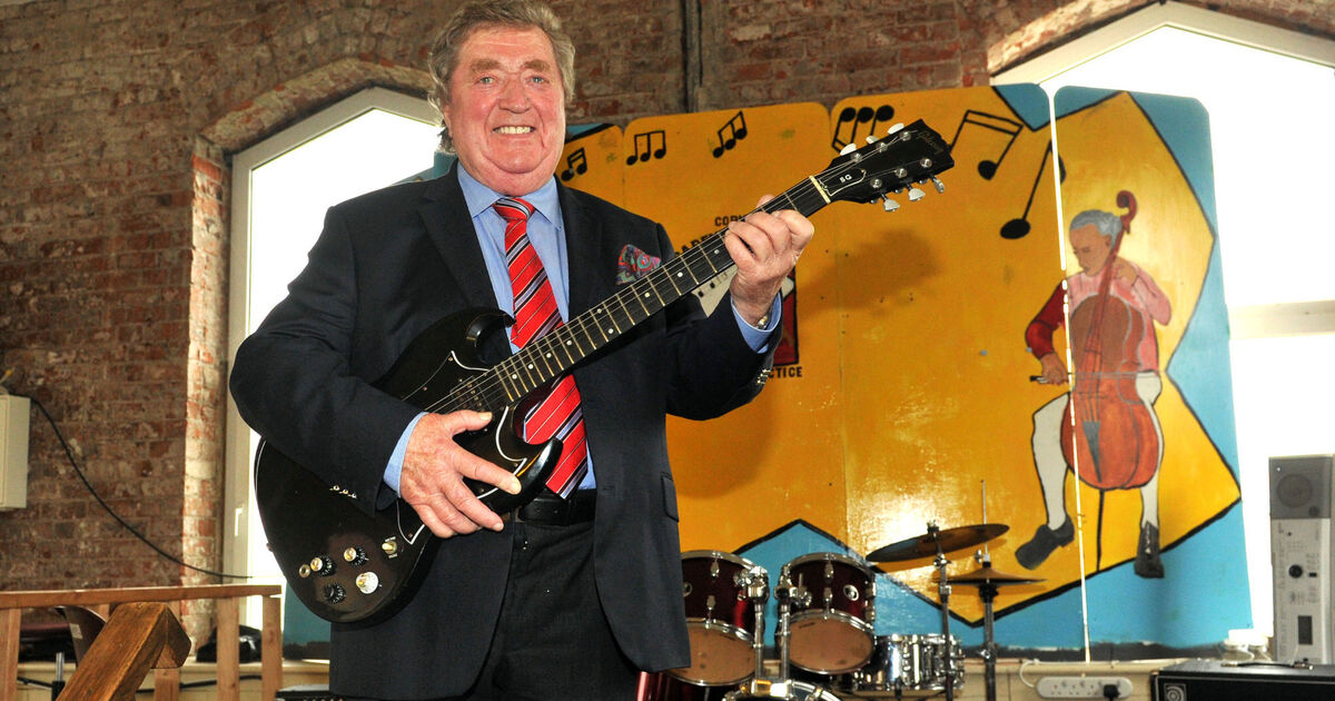 Music is my life, says Bob, as he marks 30 years of Cork Academy