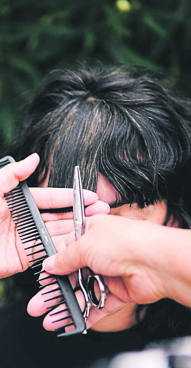 How to get a fringe like Claudia Winkleman