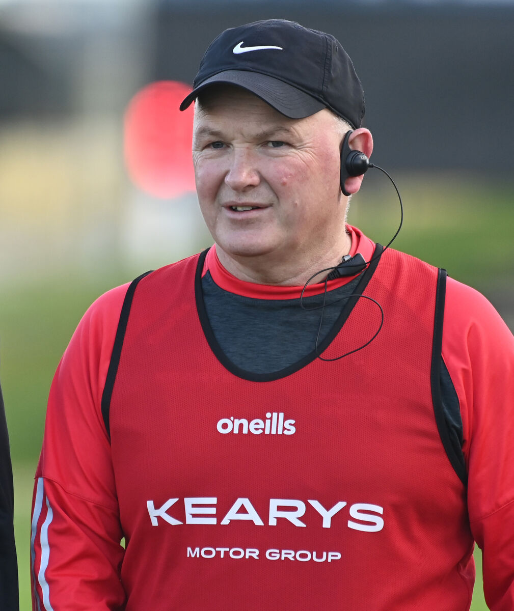 Cork pay tribute to Pa Finn for his contribution to camogie