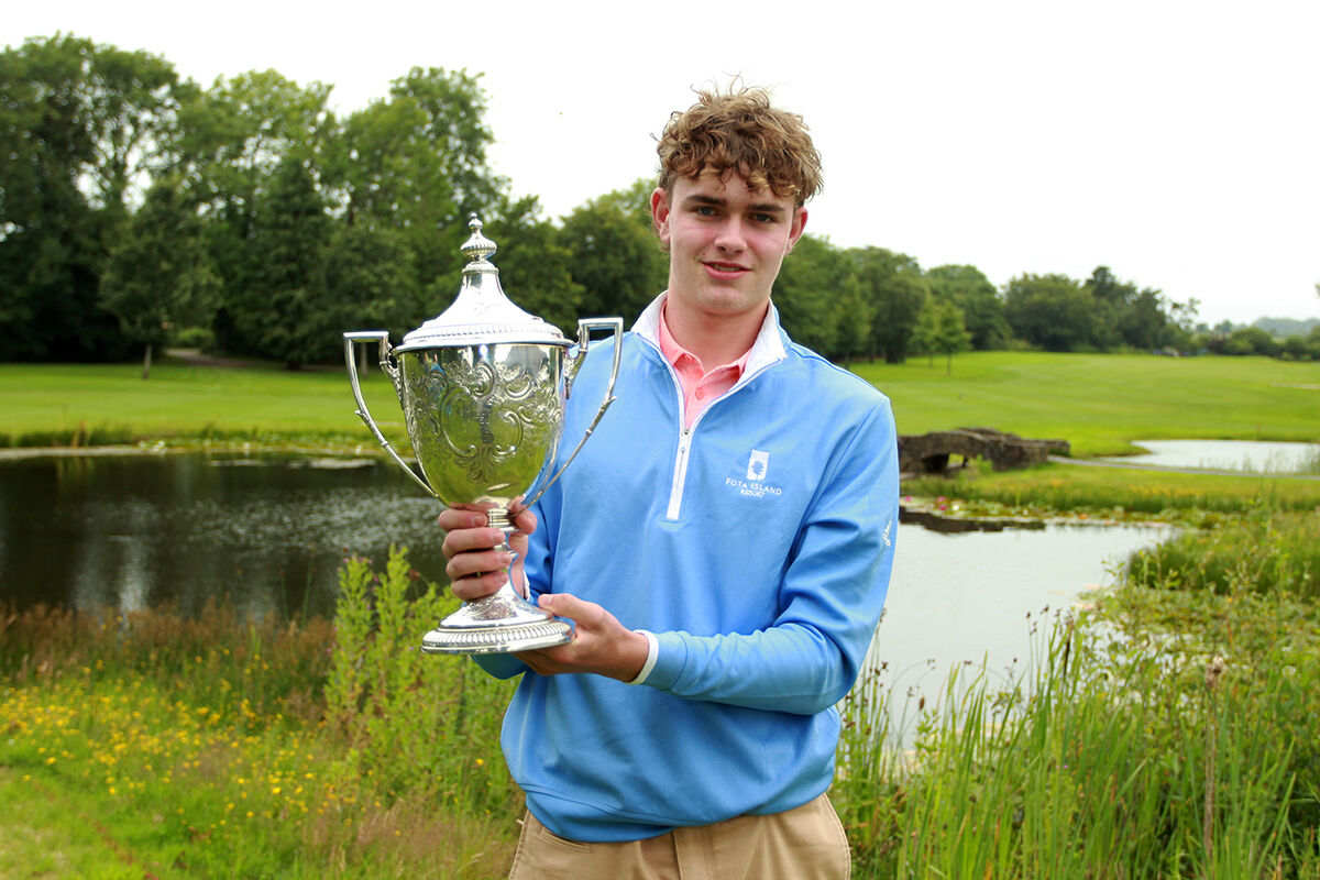Golfers Jack Murphy and John Doyle Enjoy Bahamas Break