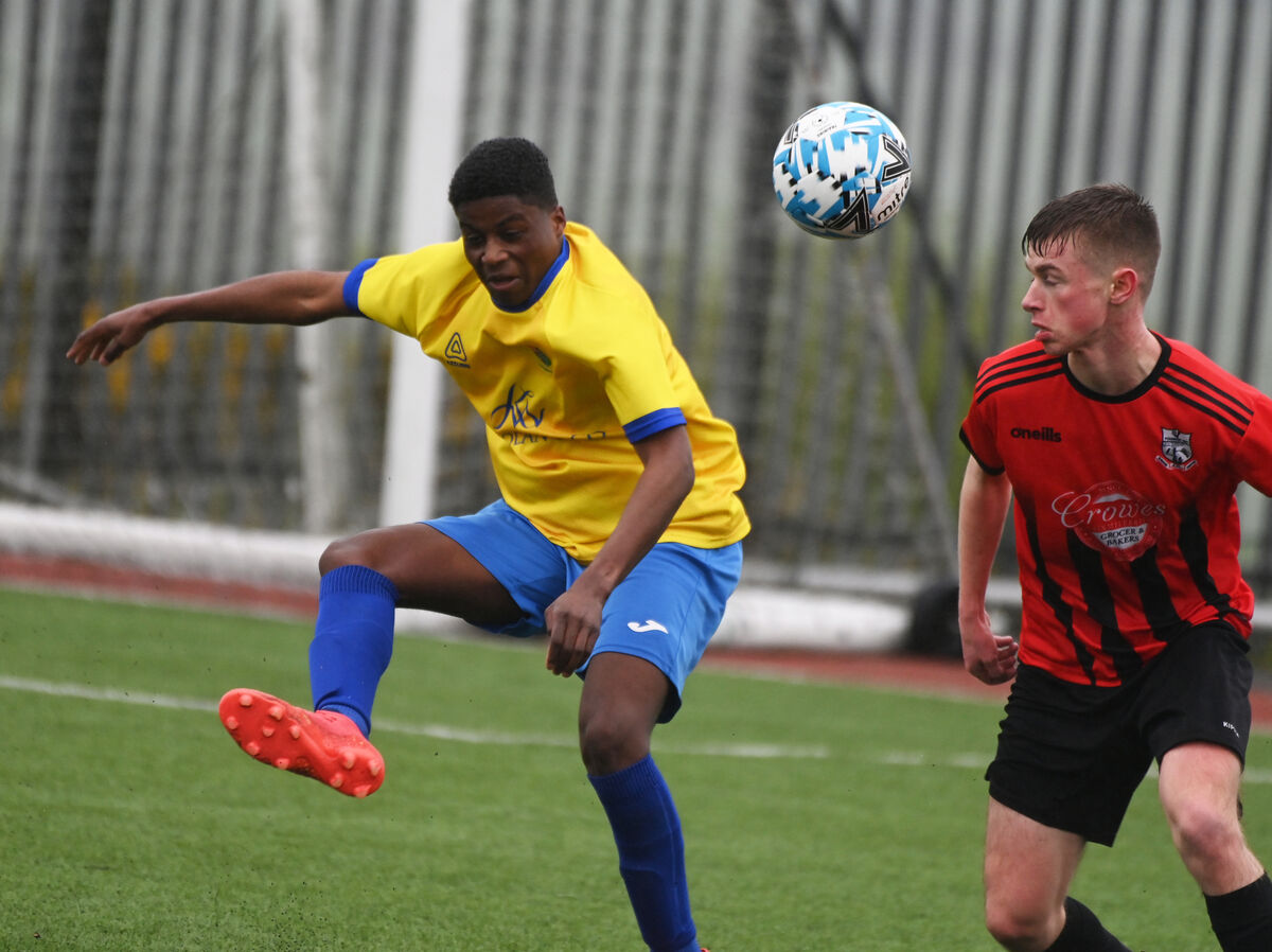 Carrigaline move into Munster Youth Cup final with College Corinthians
