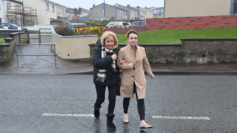 'New crossing needed': Northside residents ‘struggling’ to cross road ...