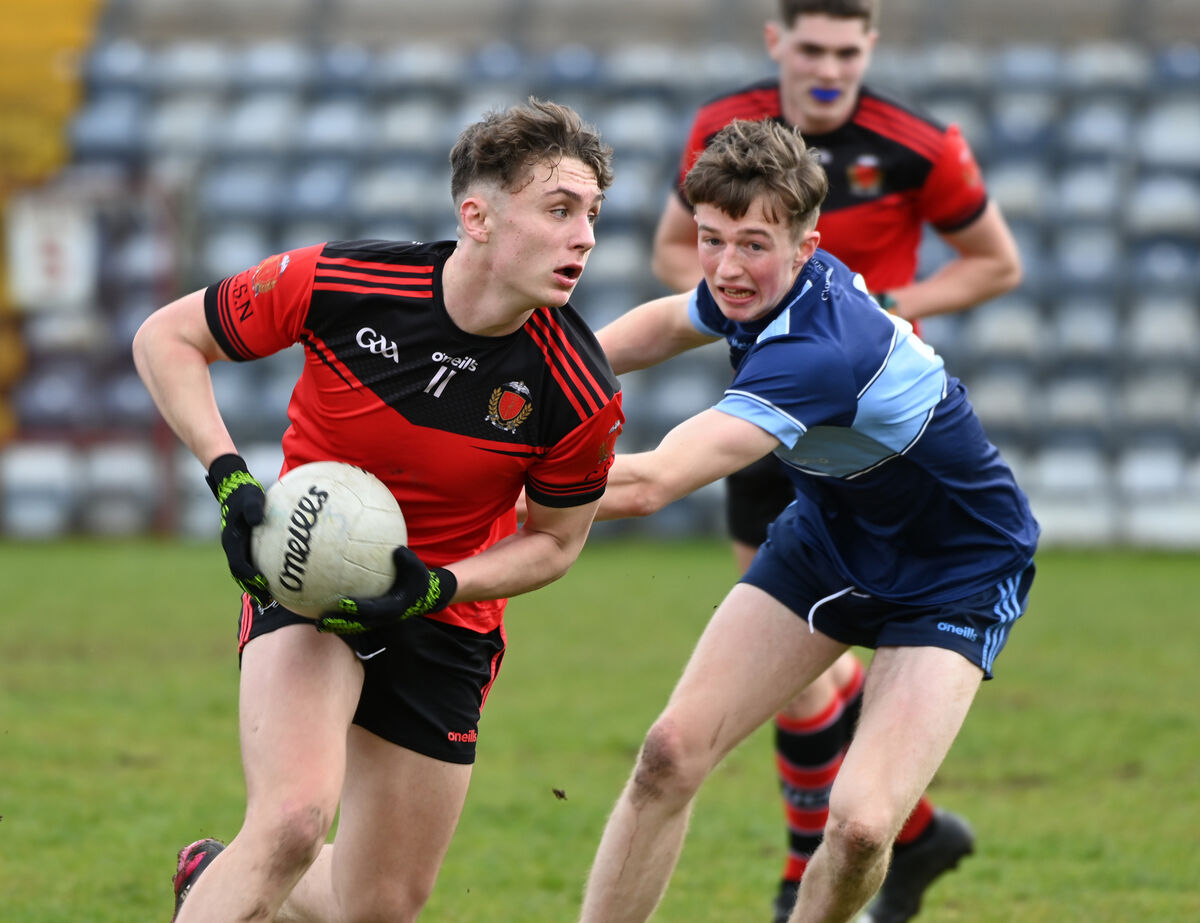 Spioraid Naoimh retain the Simcox Cup following victory over Clonakilty