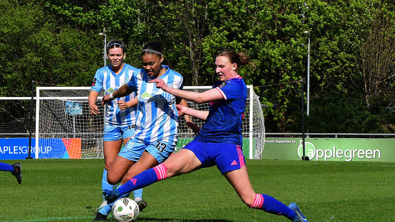 Laura Shine hits the net as Cork City draw at DLR Waves