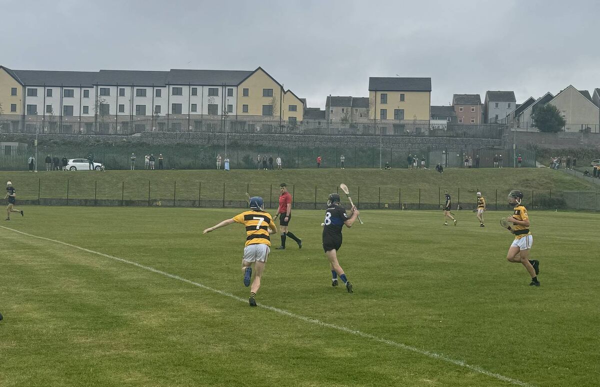 Supreme Sarsfields defeat Na Piarsaigh to secure semi-final spot in P1 ...