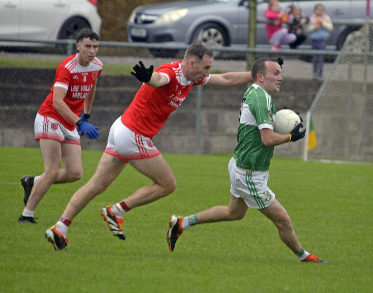 Cork footballer Chris Óg Jones in fitness race for Iveleary's clash ...