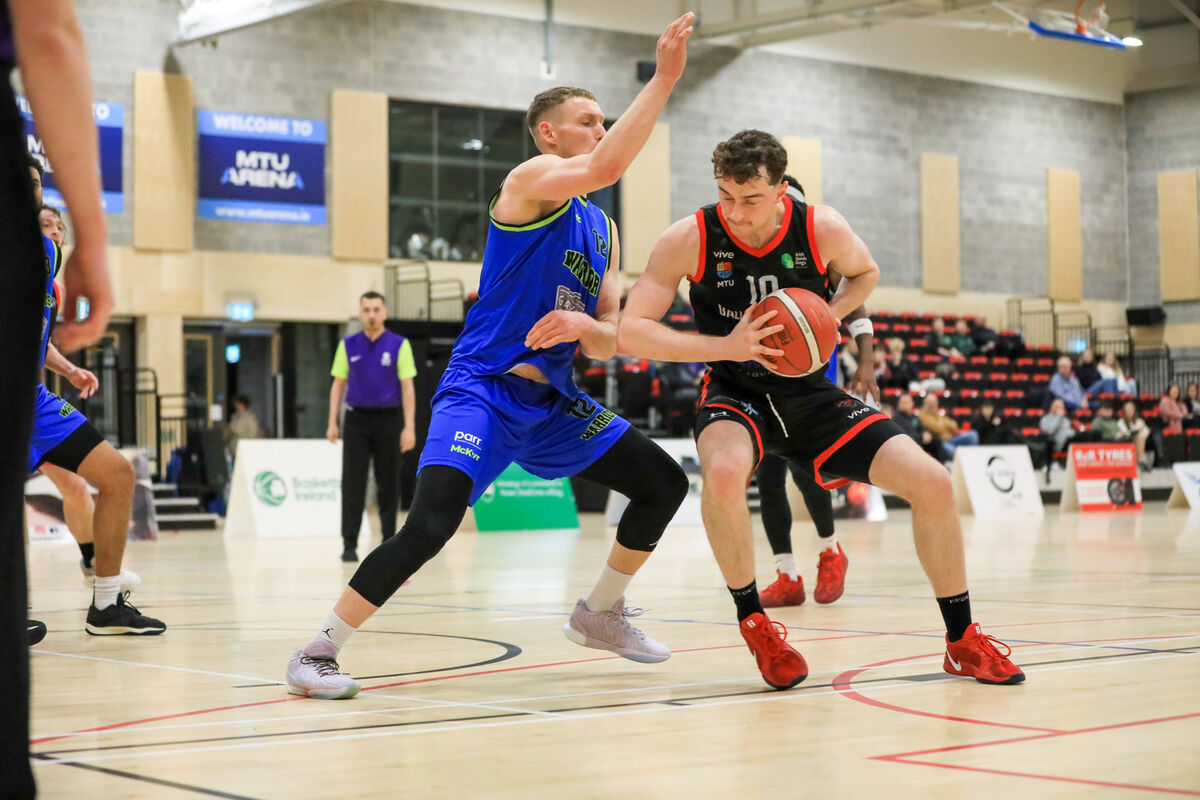 Neptune Stadium hosts crunch National Cup clashes as Ballincollig head ...